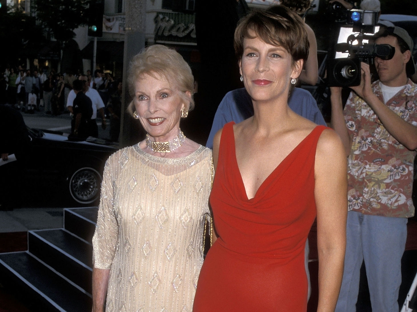 Jamie Lee Curtis - 45 Lampkin Lane